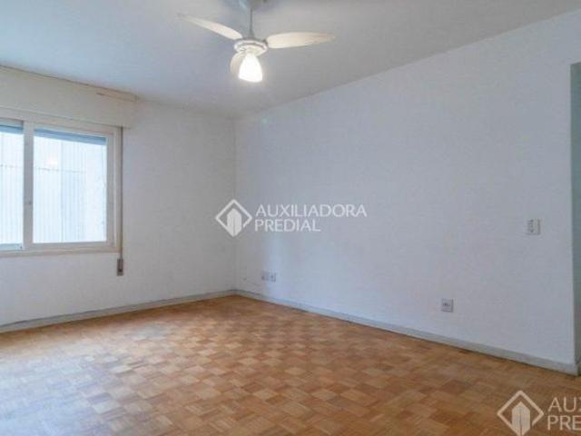 Apartamento de 2 dormitórios com garagem e elevador na Av. Bento Gonçalves