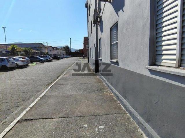 Apartamento de 2 Dormitórios com Lazer e Praticidade no Jardim Quietude