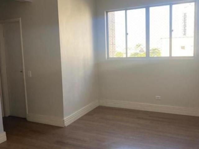 Apartamento de 2 Dormitórios com Piscina na POnta da Praia