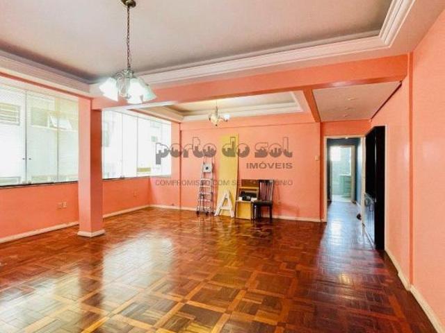 apartamento de 2 dormitórios com sacada