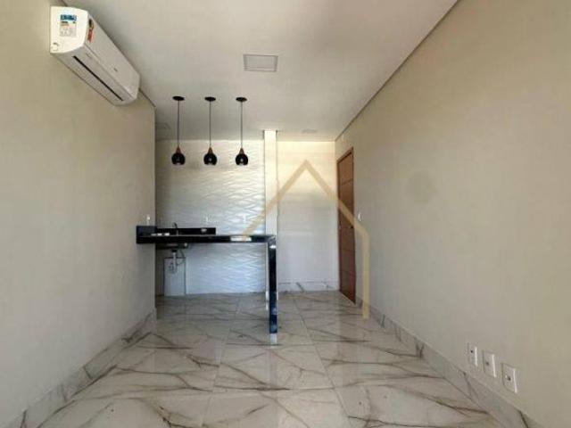 Apartamento de 2 Dormitórios com Suíte À Venda na Praia Azul