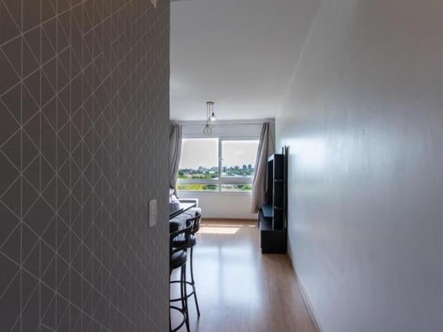 Apartamento de 2 dormitórios com suíte, churrasqueira e infraestrutura completa na Zona Sul de Porto