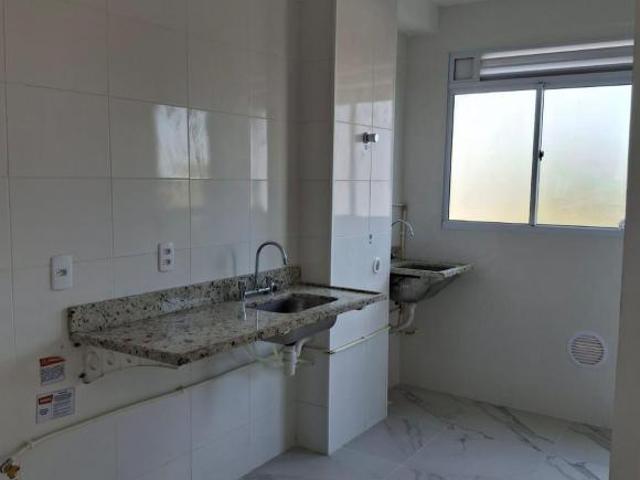 Apartamento de 2 dormitórios com suíte e 1 vaga escriturada !