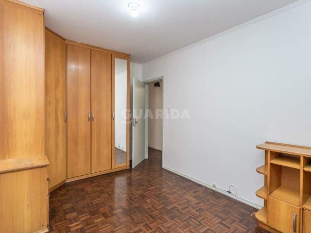 Apartamento de 2 dormitórios e 1 vaga de garagem coberta, no bairro Petrópolis Porto Alegre/RS COD: 22917
