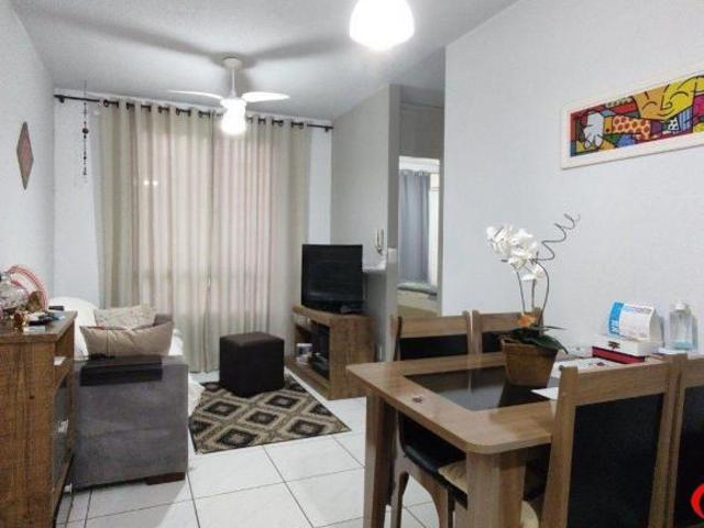 Apartamento de 2 dormitórios e 1 vaga de garagem em Canoas