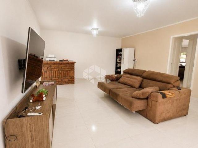 Apartamento de 2 dormitórios e 1 vaga de garagem, no bairro Centro, em Canoas