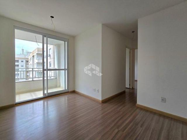 Apartamento de 2 dormitórios e 1 vaga de garagem, no bairro Humaitá, em Porto Alegre