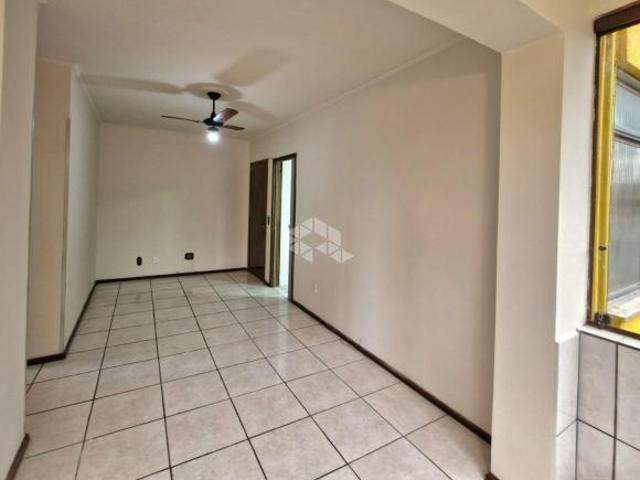 Apartamento de 2 dormitórios e 1 vaga de garagem, no bairro Jardim Floresta, em Porto Alegre