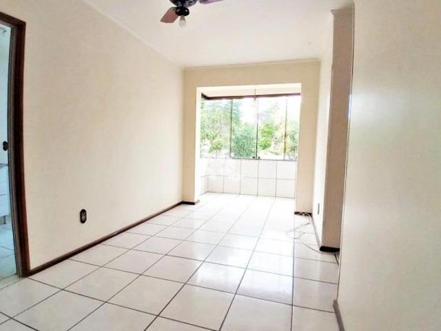 Apartamento de 2 dormitórios e 1 vaga de garagem, no bairro Jardim Floresta, em