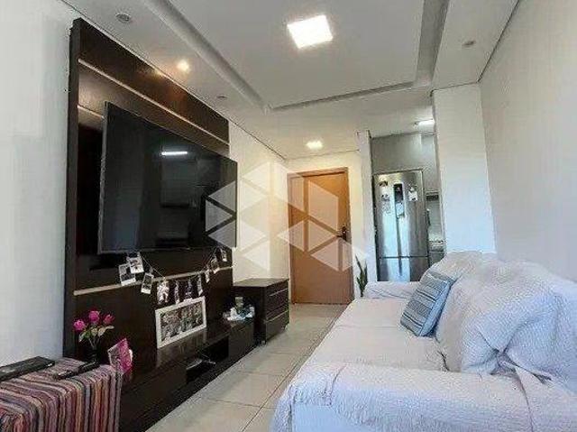 Apartamento de 2 dormitórios e 1 vaga de garagem, no bairro Parque Santa Fé, em Porto Alegre