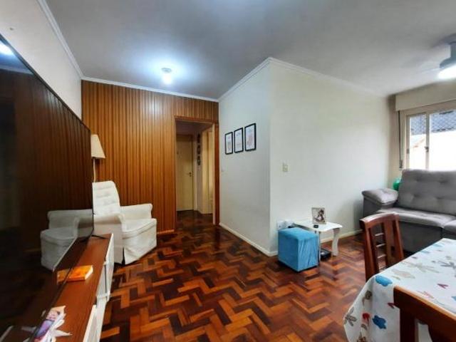 Apartamento de 2 dormitórios e vaga fixa no Jardim Botânico