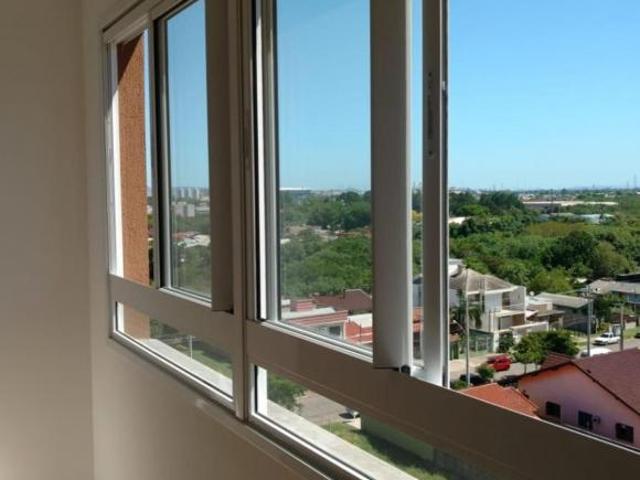 Apartamento de 2 dormitórios, elevador e 1 vaga de garagem