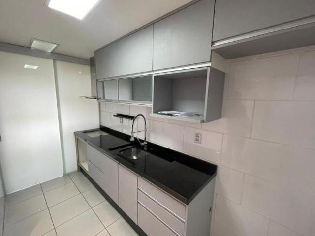 Apartamento de 2 dormitórios, elevador e 1 vaga de garagem em Canoas