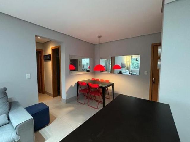Apartamento de 2 dormitórios, elevador e 2 vagas no bairro Partenon