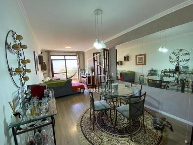 Apartamento de 2 Dormitórios em Excelente Localização