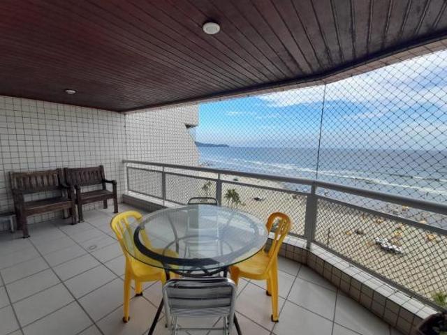 APARTAMENTO DE 2 DORMITORIOS FRENTE MAR A VENDA EM PRAIA GRANDE/SP