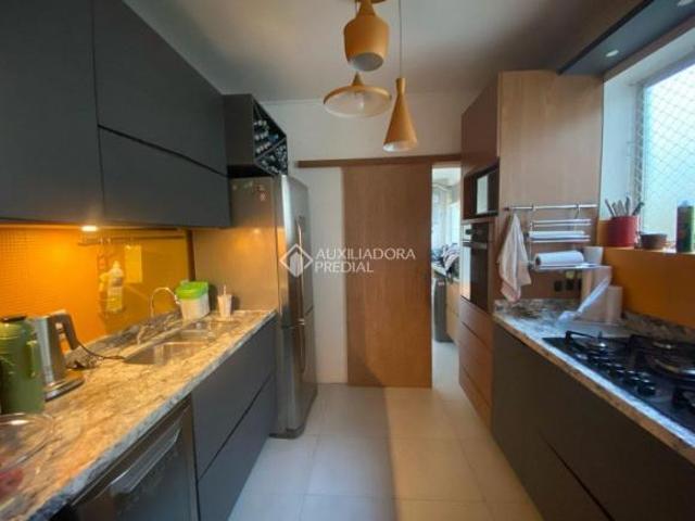 Apartamento de 2 dormitórios para locação Menino Deus | Porto Alegre