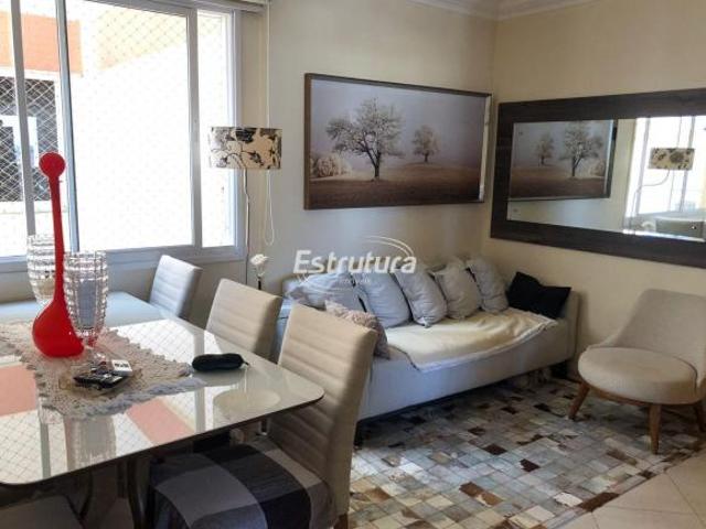 Apartamento de 2 dormitórios próximo ao Colégio Coração de Maria