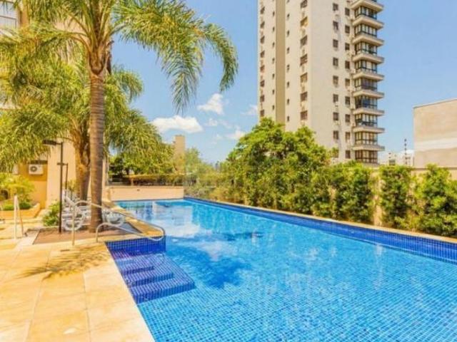 Apartamento de 2 dormitórios, suíte, 1 vaga e elevador, no bairro Boa Vista