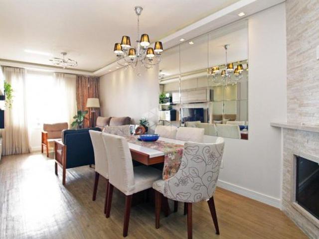 Apartamento de 2 dormitórios suíte 2 vagas coberta andar alto a metros do Zaffari Bourbon Wallig