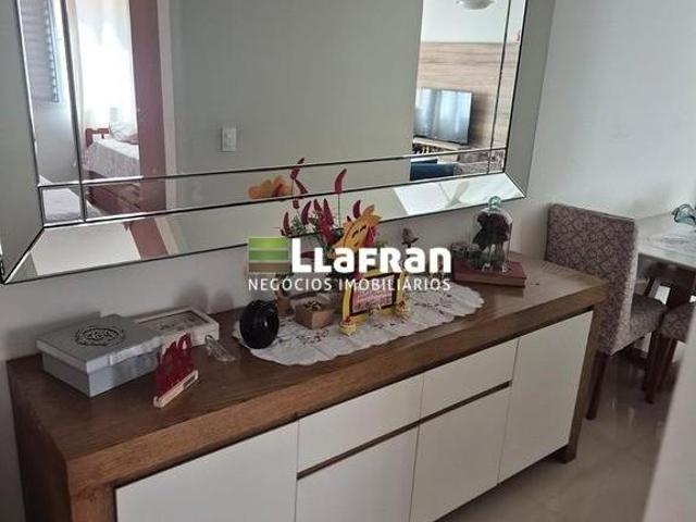 Apartamento de 2 dormitórios Saint Bartolomeu