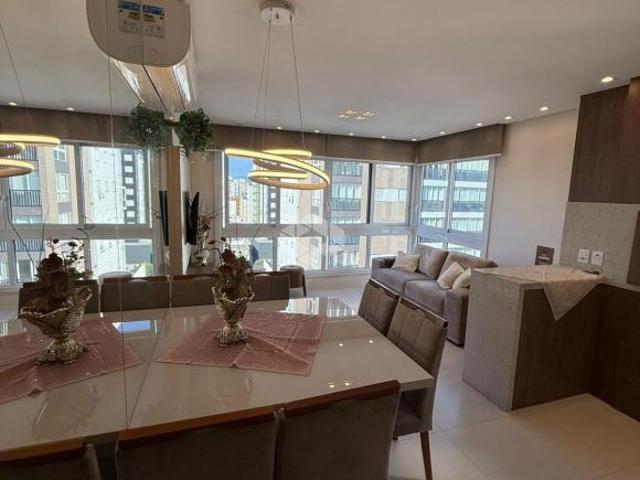 Apartamento de 2 dormitórios sendo 1 suíte mobiliado com vaga de garagem no Nave
