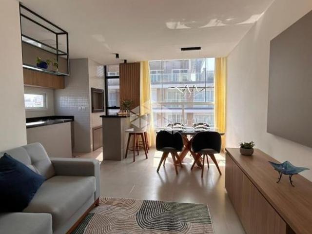 Apartamento de 2 dormitórios sendo 1 suíte mobiliado com box/vaga de garagem em