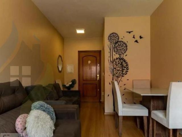 Apartamento de 2 dormitórios, 1 banheiro, 1 vaga, com 64m² em Rudge Ramos, São Bernardo do Campo