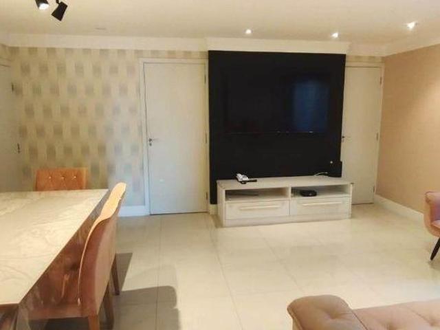 Apartamento de 2 Dormitorios, 1 Vaga Edificio Maia