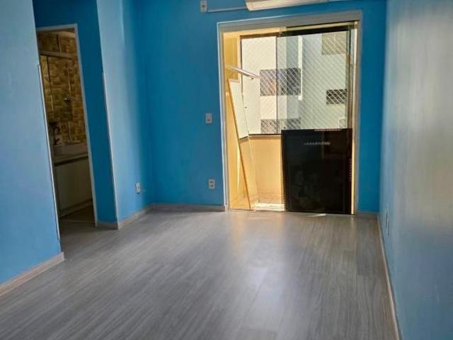 Apartamento de 2 dormitórios, 1 vaga, elevador no bairro Sarandi
