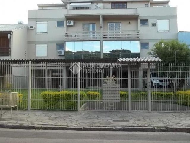 Apartamento de 2 dormitórios, 2 vagas, no bairro Gloria em Porto Alegre