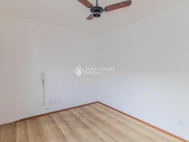 Apartamento de 2 dormitórios 49m2 privativos no bairro Menino Deus
