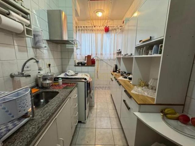 Apartamento de 2 dormitórios 56 m² com elevador Edifício Diamante Jardim Diamante São José dos