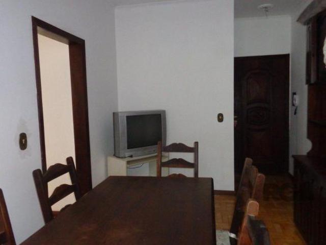 Apartamento de 2 dormitórios, 65m2prvs, no bairro Azenha, em Porto Alegre