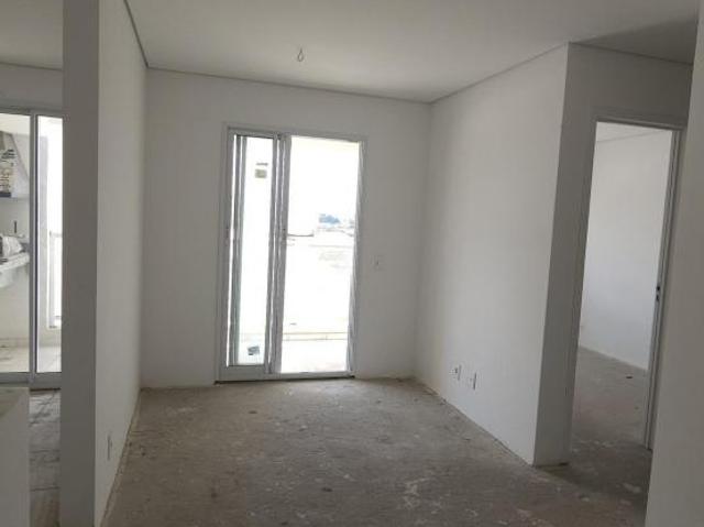 Apartamento de 2 dorms. c/Suíte e Churrasqueira no Rochdale Osasco