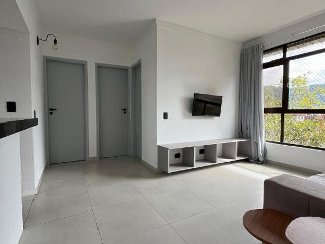 Apartamento de 2 Qts com Suíte e Varanda – Todo Reformado Móveis Planejados
