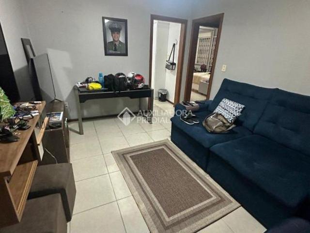 Apartamento de 2 quartos, 1 vaga de garagem escriturada!