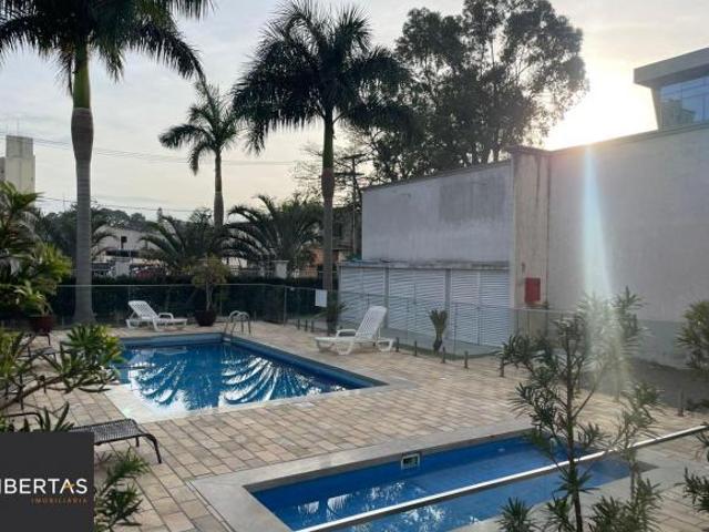 Apartamento de 2 quartos, 1 suíte e 1 vaga de garagem em condomínio fechado