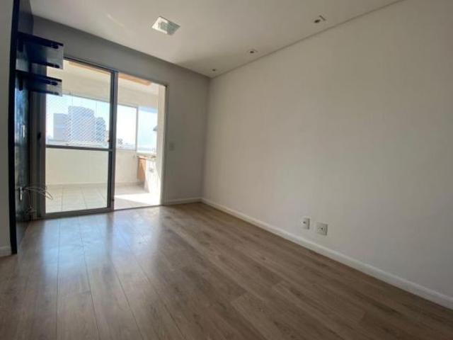 Apartamento de 2 quartos 1 suíte e 1 vaga no Butantã. FL64