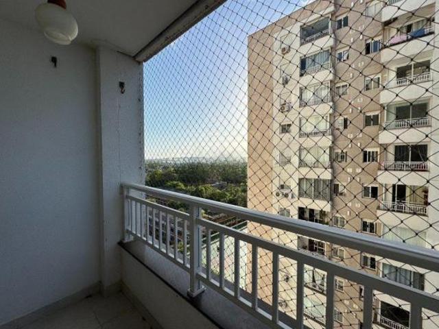 Apartamento de 2 quartos, 1 suíte, elevador e 1 vaga no bairro Humaitá