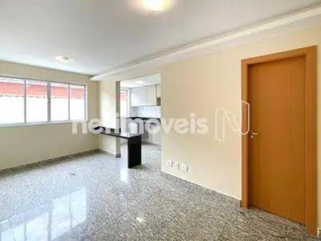 Apartamento de 2 quartos com elevador e vaga livre, junto à rua do Ouro e Av, Contorno