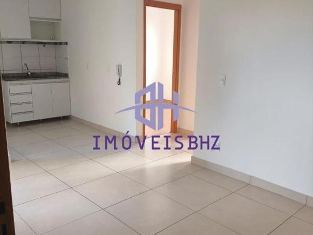 Apartamento de 2 quartos com lazer completo e vagas de garagem demarcadas