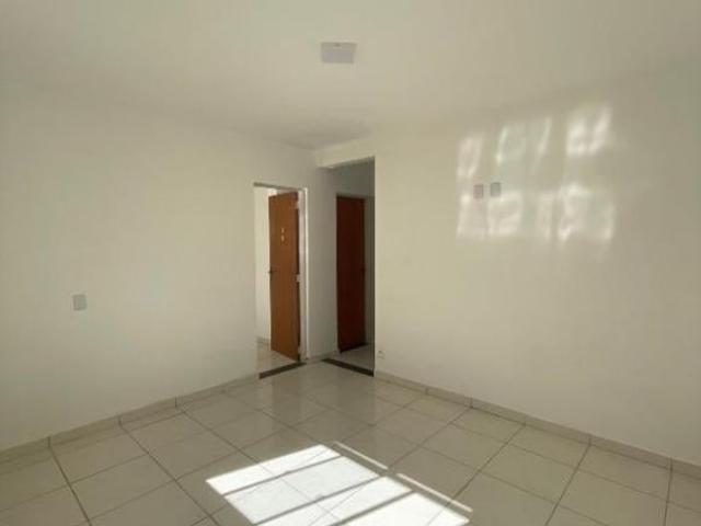 Apartamento de 2 Quartos com Localização Privilegiada em Prudente de Moraes!