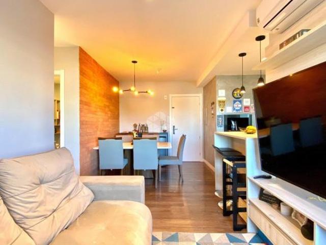 Apartamento 2 quartos com suíte, box coberto em condominio com infra estrutura completa Cond. ICON