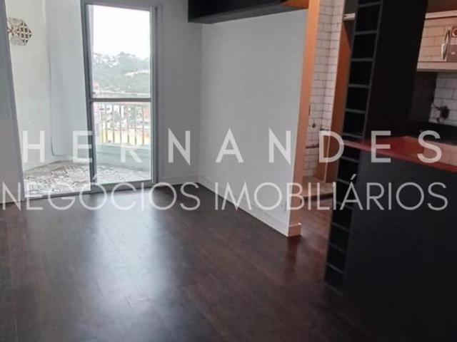 Apartamento de 2 quartos com suíte e 2 vagas de garagem no Parque Viana, Barueri