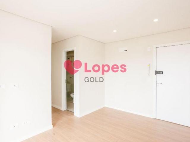 Apartamento de 2 quartos com suíte e 54 m² no Portão ótima localização