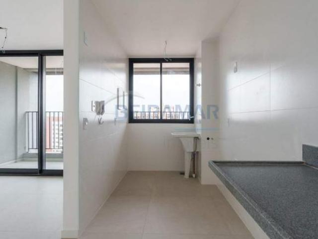 Apartamento de 2 Quartos com Suíte, Varanda e 1 Vaga de Garagem à Venda no Casa 35 – Águas Claras