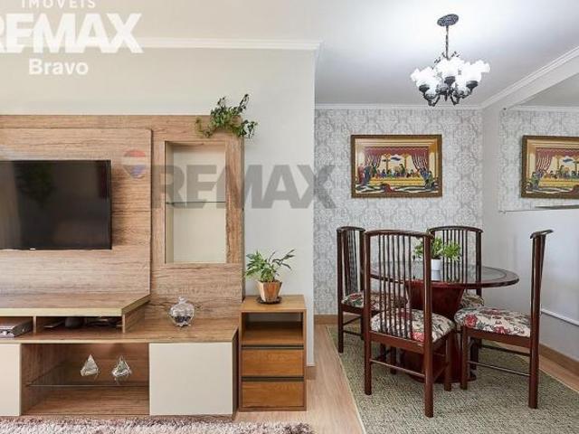 Apartamento de 2 Quartos com Vaga de Garagem à Venda no Boqueirão | Reformado | Financiável | Curiti