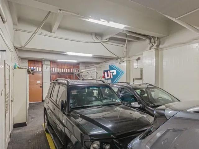Apartamento de 2 quartos com vaga em Copacabana