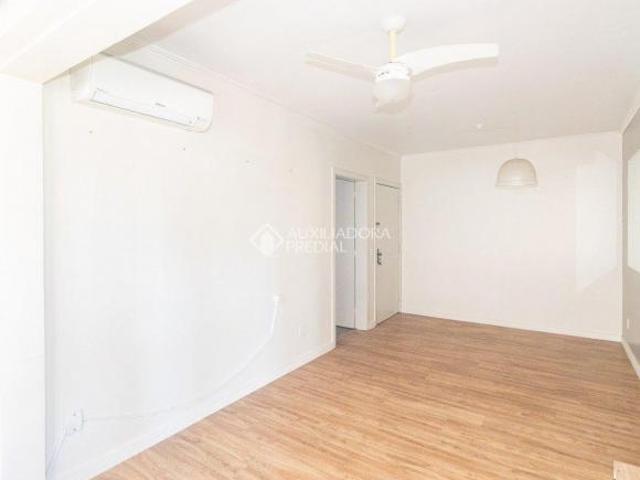 Apartamento de 2 quartos com vaga no bairro Cidade Baixa